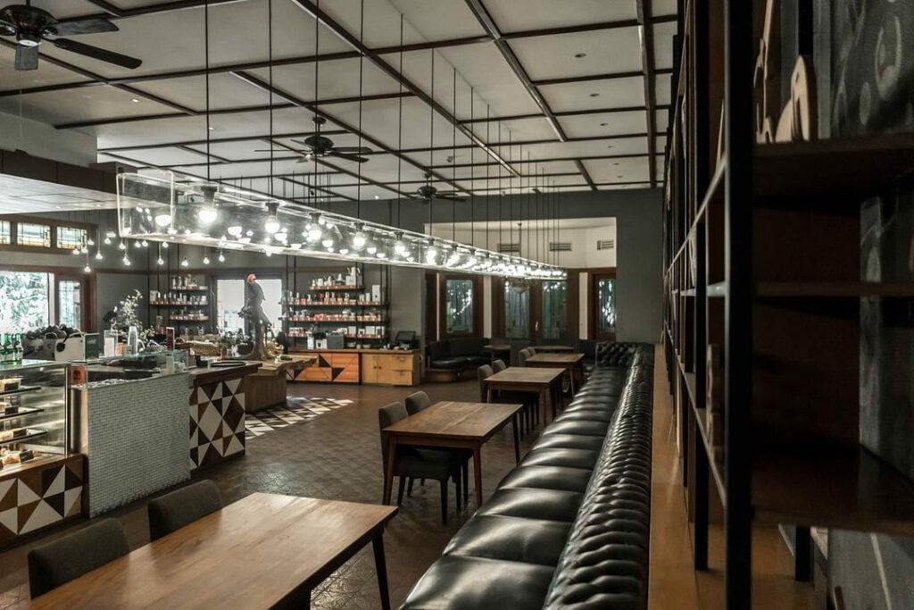 Tempat Meeting di Bandung dengan Fasilitas Pendukung